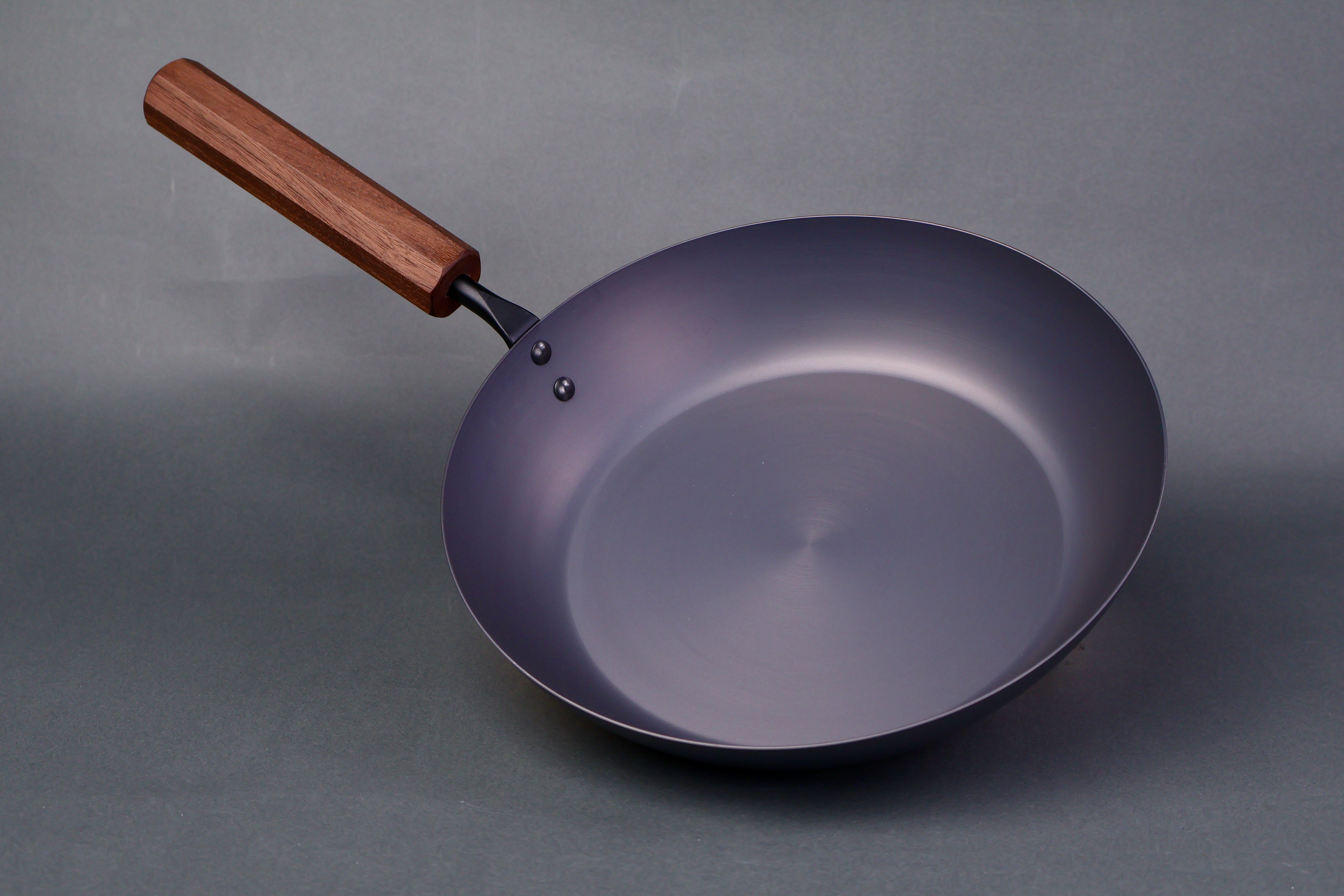 Carbon Steel Nitride Fry Pan 24cm – Hinoki Kitchen Craft